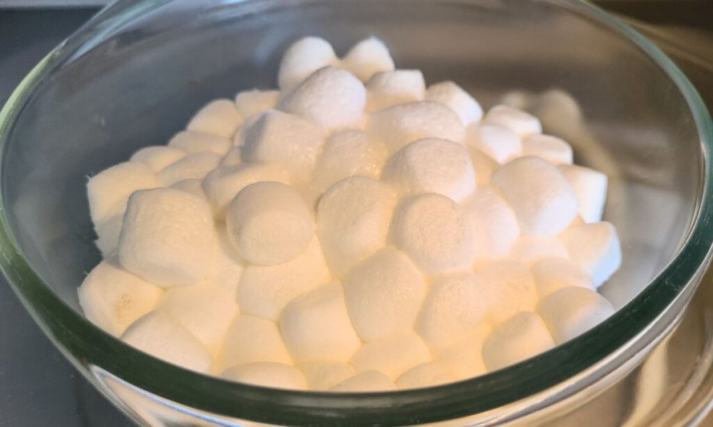 Microwave Magic: Can You Melt Perfect Marshmallows - Inspired Homemaker
